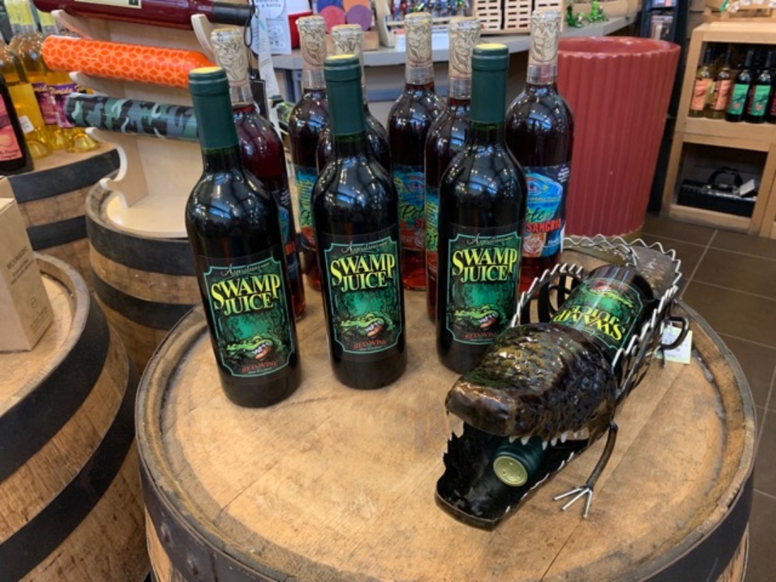 Holiday Shopping At Gatorland: No Park Admission Required